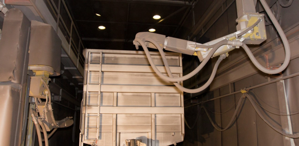 BLAST CLEANING OF RAILWAY FREIGHT CARS - Blastman Robotics Ltd