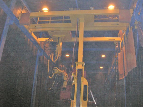 Blastman robotic blasting chamber for treatment of coaches - Blastman ...